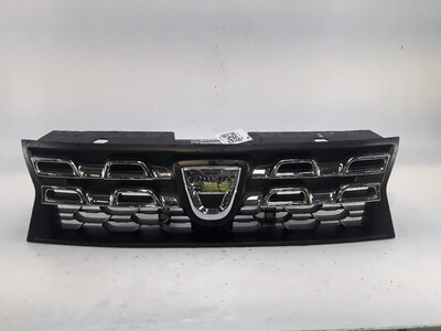 Grille used - Dacia DUSTER - 623100838R - GPA