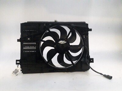 Radiator fan + mounting used - Peugeot 5008 2 PHASE 1 (2016) - GPA