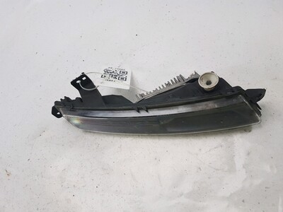 Left front fog light used - Land Rover RANGE ROVER VELAR - LR142093 - GPA