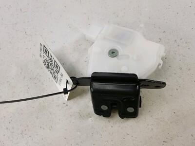 Serrure de hayon occasion - Toyota YARIS - 6935002090 - GPA