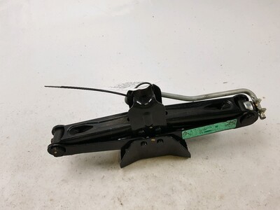 Scissor jack used - Peugeot 2008 - 9827829080 - GPA