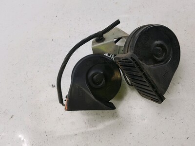 Horn used - Ford FOCUS - 1806687 - GPA