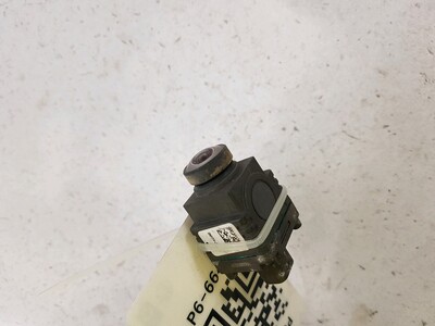 Front camera used - BMW X5 - 66 53 9213990 - GPA