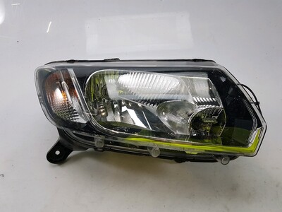 Phare droit occasion - Dacia SANDERO - 260105344R - GPA