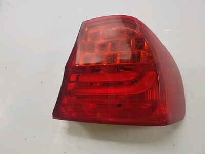 Right rear light used - BMW SERIE 3 - 63 21 7289426 - GPA