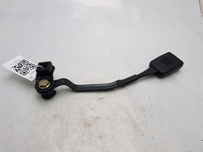 Left front belt clip used - Volkswagen GOLF - 1J3858471 FCN - GPA