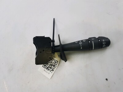 Right indicator stalk used - Renault CLIO CAMPUS - 7701066571 - GPA