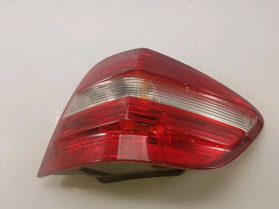 Right rear light used - Mercedes CLASSE M - 1649064300 - GPA