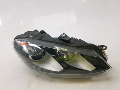 Right headlight used - Volkswagen GOLF - 5K1941754E - GPA