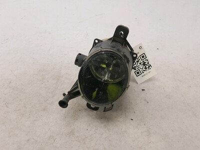 Right front fog light used - Opel ZAFIRA - 93357464 - GPA