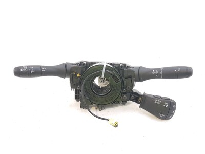 Steering column stalk switch used - Dacia DUSTER - 255678207R - GPA