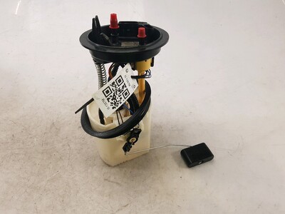 Fuel pump used - Volkswagen GOLF - 5Q0919050AT - GPA