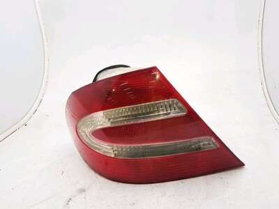 Left rear light used - Mercedes CLASSE CLK - 2098200164 - GPA
