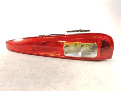 Feu arrière droit occasion - Ford FUSION - 1383603 - GPA