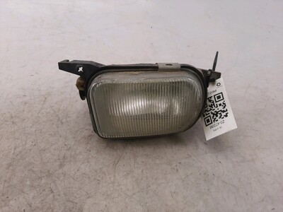 Left front fog light used - Mercedes CLASSE C - 2038201756 - GPA