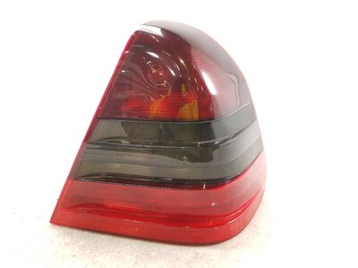 Right rear light used - Mercedes CLASSE C - 2028205266 - GPA