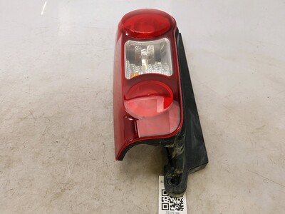 Right rear light used - Peugeot PARTNER - 16 800 228 80 - GPA