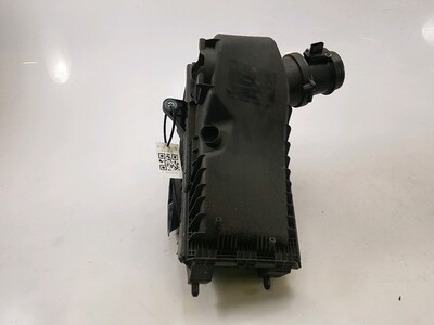Air box used - Volkswagen TOUAREG - 7P0129607E - GPA