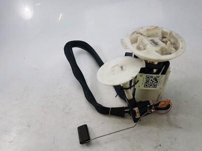 Fuel pump used - Volvo XC60 - 31372898 - GPA