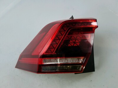 Left rear light used - Volkswagen TIGUAN - 5NA945207F - GPA
