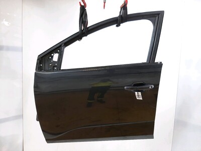 Left front door used - Dacia SANDERO - 801018891R - GPA