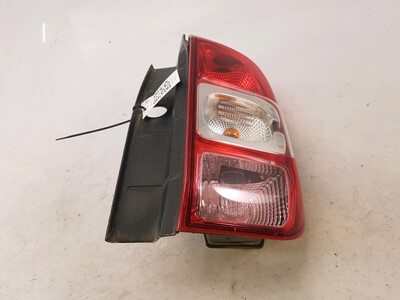 Feu arrière droit occasion - Dacia DUSTER - 265506837R - GPA