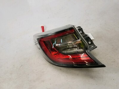 Left rear light used - Toyota COROLLA - 8156102C40 - GPA