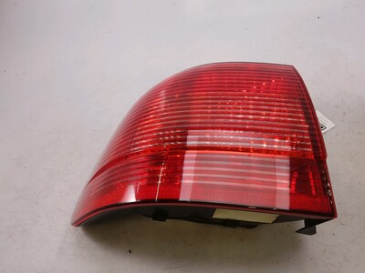 Feu arrière gauche occasion - Porsche CAYENNE - 95563148502 - GPA