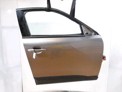 Right front door used - Peugeot 2008 - 9831047380 - GPA