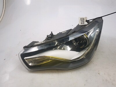 Left headlight used - Audi A1 - 8X0941043 - GPA