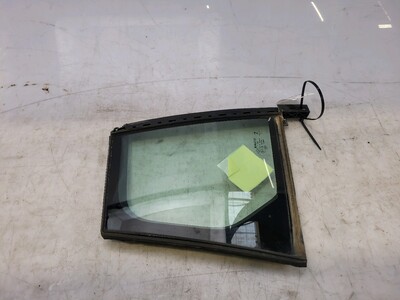 Right rear quarter window used - Renault MEGANE - 822202077R - GPA