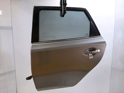 Rear left door used - Toyota AURIS - 6700402390 - GPA